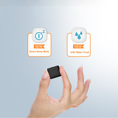 WIFI Locating Mini GPS Tracker , Power Saving Personal Vehicle Tracking Devices