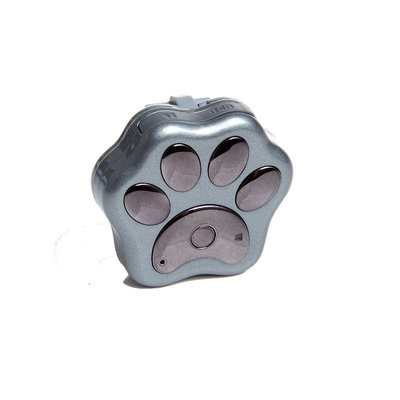 Long Distance Pet GPS Tracking Devices Beautiful Rolling LED Light