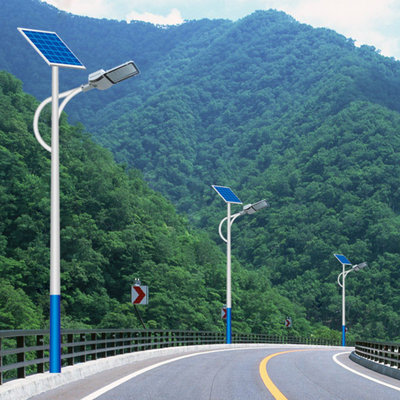 Courtyard Waterproof Lithium Battery Led Solar Street Light With Long Service Life