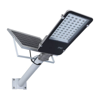 Smart Solar Based 30w Led Street Light Outdoor Dusk To Dawn High Luminous Efficiency