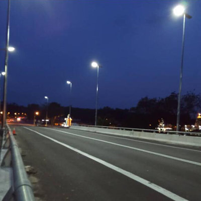 100 Watt 17000lm Integrated Solar LED Street Light