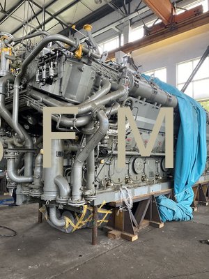 STX MAN 18V32/40 GENERATOR SET