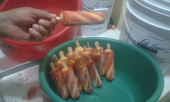 Moulds ice popsicle stainless steel ice cream lolata stampe 95ml drill and 117ml lolly bar ituzinho with stick extractor supplier