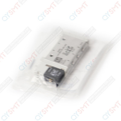 Pezzi di ricambio nuovo SAMSUNG originale VUVG-L10-M52-RT-M5-1P3 di SMT