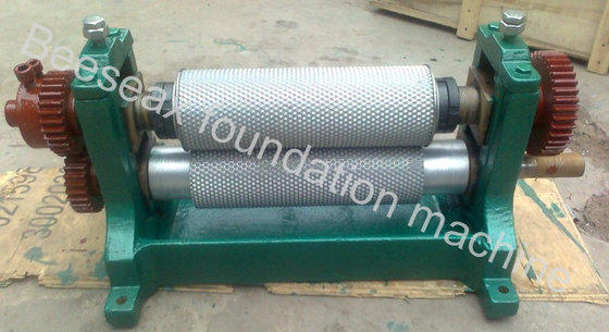 Apiculture machine press beeswax foundation sheet mold from Chinese supplier