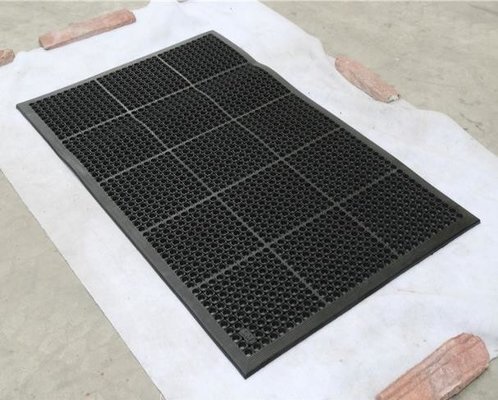 Rubber mat , non-slip and wear resistant supplier