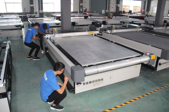 2023 new model Automatic Cutting Machine For many materials