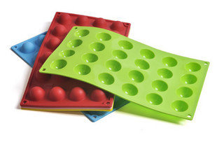 Green / Blue / Red Cake Mold Silicone Kitchenware , Silicone Mold For Cake Made