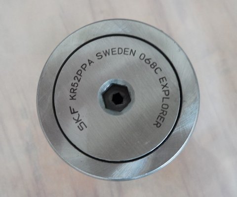 Chrome Steel Cam Follower Bearing KR52PPA With Needle Roller For Heavy Load