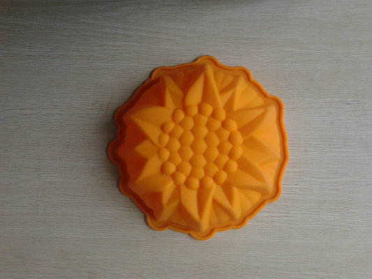 Recycled Novelty Sunflower Silicone Cake Mould D23*6cm For Dishwasher