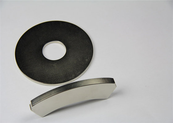 Windenergie 438H D24X 13X7MM sinterte Neodym-Magneten mit ROHS-REICHWEITE