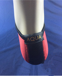 Women Short Neoprene Swim Shoes For Beach , Smooth Skin Neoprene
