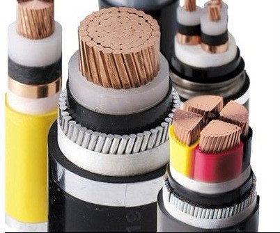 câble libre de bas halogène blindé de fumée de 26/35KV XLPE pour l'usage extérieur