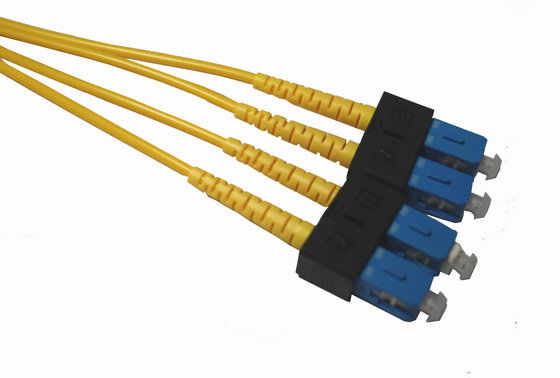 Câble de fibre optique unimodal de correction de PVC, SM 9/125 câbles de SC-SC de pullover optiques de fibre