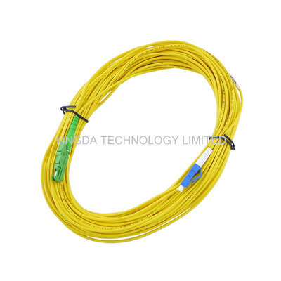 HUBER + SUHNER E2000 au jaune optique d'assemblée plénière du câble LSZH de correction de fibre de LAN de LC