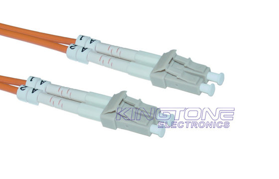LC au câble 50/125 optique de correction de fibre de LC à plusieurs modes de fonctionnement avec la veste de 3.0mm OD