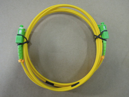 catégorie de fibre optique de télécom de corde de correction de duplex de SM de 2.0mm PBT avec le connecteur de Sc/RPA