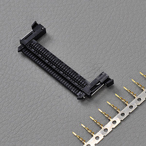 FI - E Low Voltage Differential Signaling LVDS Cable Connector , Mechanical lock