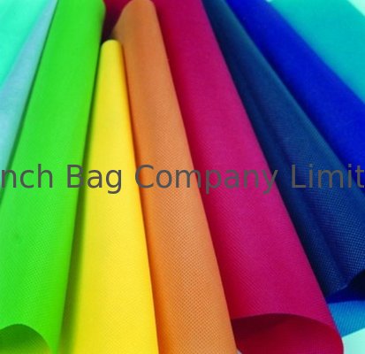 Red PP Non Woven Fabrics for Shopping Bags , Water Repellent