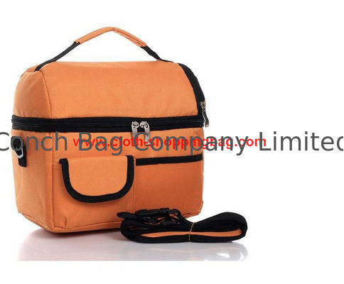Outdoor red built lunch bag for women keep food fresh with handle