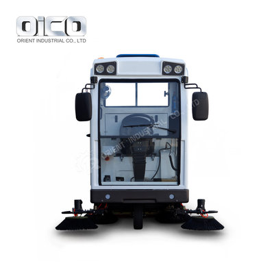 E800LD Industrial Sweeper Leaf Sweeper Hydraulic Sweeper With All Closed Cabin