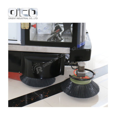 E800FB Spraying Function All-Closed Sweeper Machine For Commercial Use