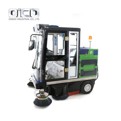 OICO E800FB Industrial Fully Enclosed Cab Floor Sweeper Electric Automatic Vacuum Road Cleaning Machine