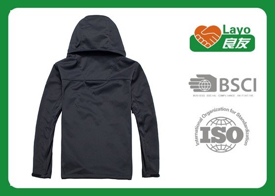 Comfortable Thin Outdoor Softshell Jacket For Fishing / Camping