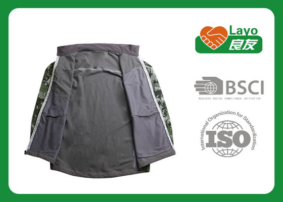 100% Polyester Breathable Outdoor Softshell Jacket With ISO9001 Certificate