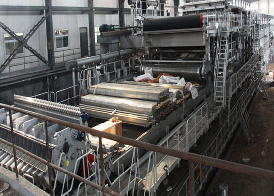 Papierkraftpapier-Linie Papierherstellungs-Maschine der Fertigungsstraße-15-750t/d für Papiermühle