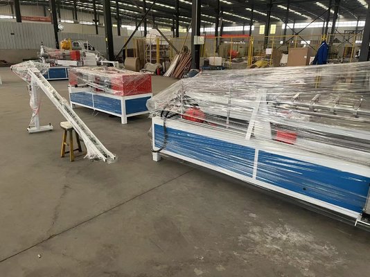 A user-friendly and convenient corner protector            paper tube  machine