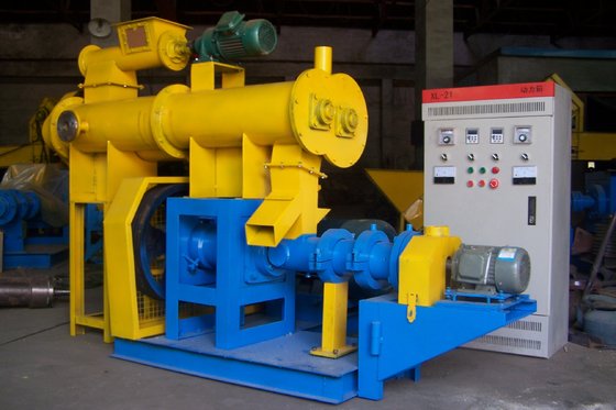 150-2000kg Pets Birds Fish Feed Extruder Machine / Puffing Machine CE Approved