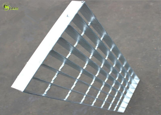 Twisted Cross Driveway Mesh Grates Cover Catwalk Galvanized Steel Flooring supplier