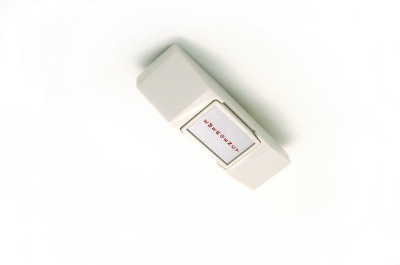 Automatic reset Emergency Panic Button for business and schools