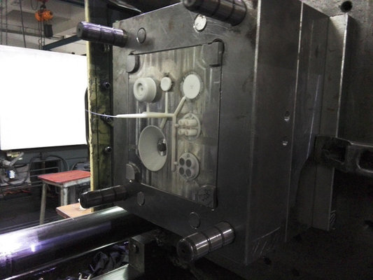 Custom Single / Multi Cavity Plastic Injection Mold Design Prototype Injection Molding