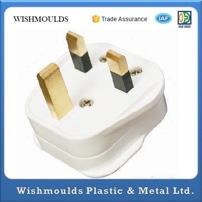 Precision Overmolding Injection Molding for Plastic Plug Charger Insert Molded Parts