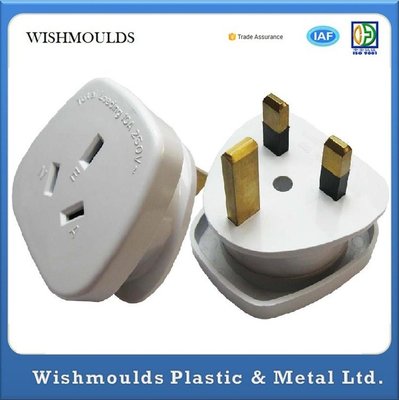 Precision Overmolding Injection Molding for Plastic Plug Charger Insert Molded Parts