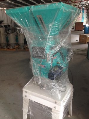 Industrial Gravimetric Volumetric Dosing Machine Blending For 2 - 6 Different Components