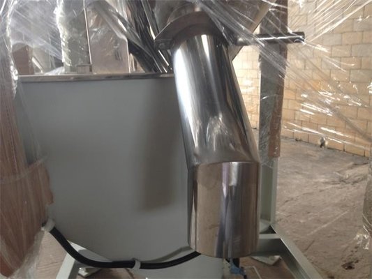 1000KG Plastic Mixer Machine With Screw Conveying System Low Consumption
