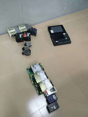Sell Niigata Injection pressure sensor : SH-20T-166 ,Load cell amplifier LC210