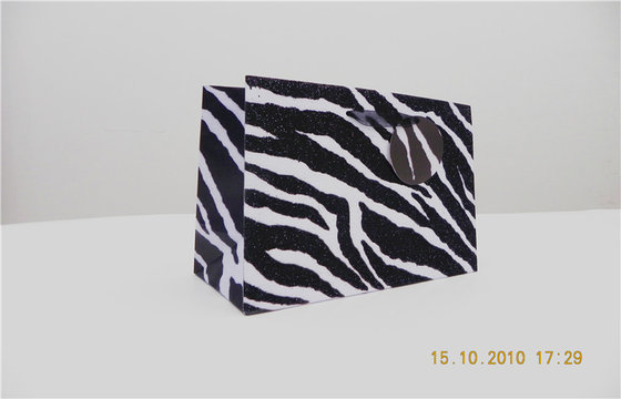 Glitter 157gsm Art Paper Shopping Bags With Fabric Handle , Large Leopard Paper Bag