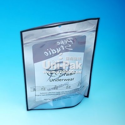 Stand Up Zipper Plastic Garment Packaging Bags for Underwear With Hanger