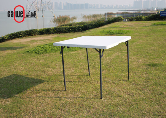 Short Skinny Plastic Folding Tables With Four Iron Legs 4.5cm Thickness