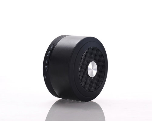 Hands free small bluetooth speakers with siri function / FM Optional