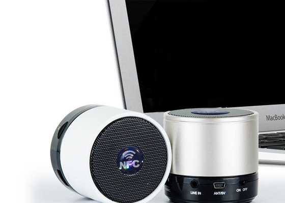 Round Subwoofer NFC Bluetooth Speakers , Collapsible Sound Bluetooth Speaker A2DP