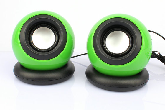 Maggic Ball Speaker / R echargeable USB Plug Portable Speakers For Cell Phones For Computer, Laptop, Ipad