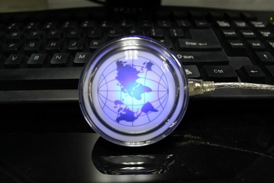 Mini Color Light Silver Portable USB Hubs With 3 USB Ports For PC