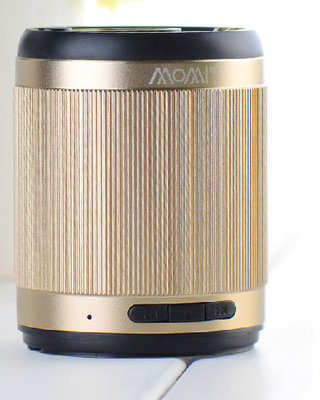 iphone 4S / 5S / 5C gold Wireless portable bluetooth speakers 5V with TF card