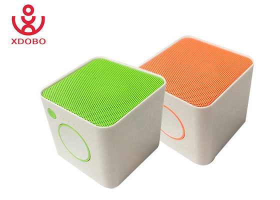 Customized colorful Cubic Portable Bluetooth Speaker with Micro SD card and Line - in Function