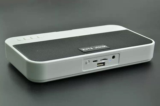 Drahtlose Bluetooth tragbare Sprecher der Energie-Bank-5200mah stützen USB /TF/FM